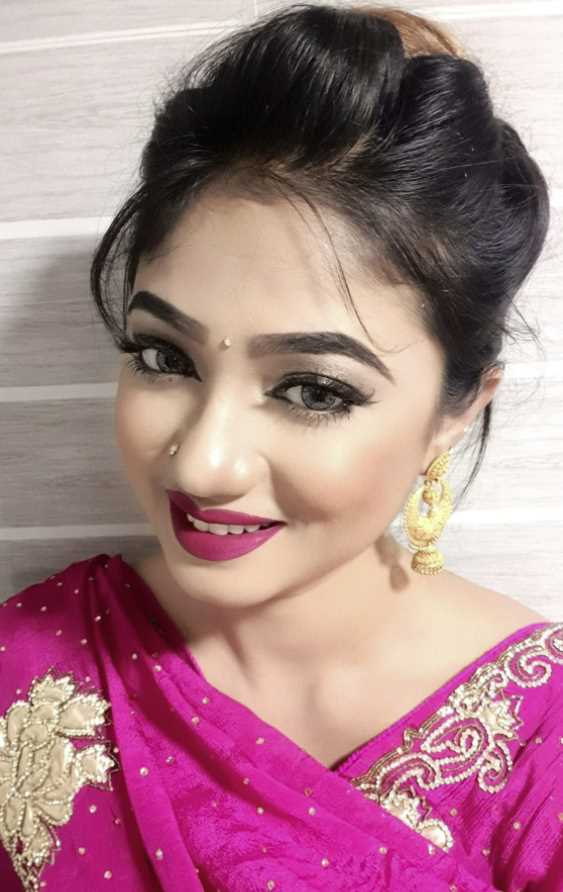 Book / Hire MODEL Achol Akhe for Events in Best Prices - StarClinch