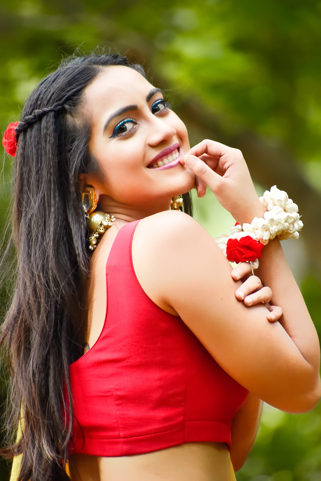 Book / Hire SINGER Amika Shail for Events in Best Prices - StarClinch